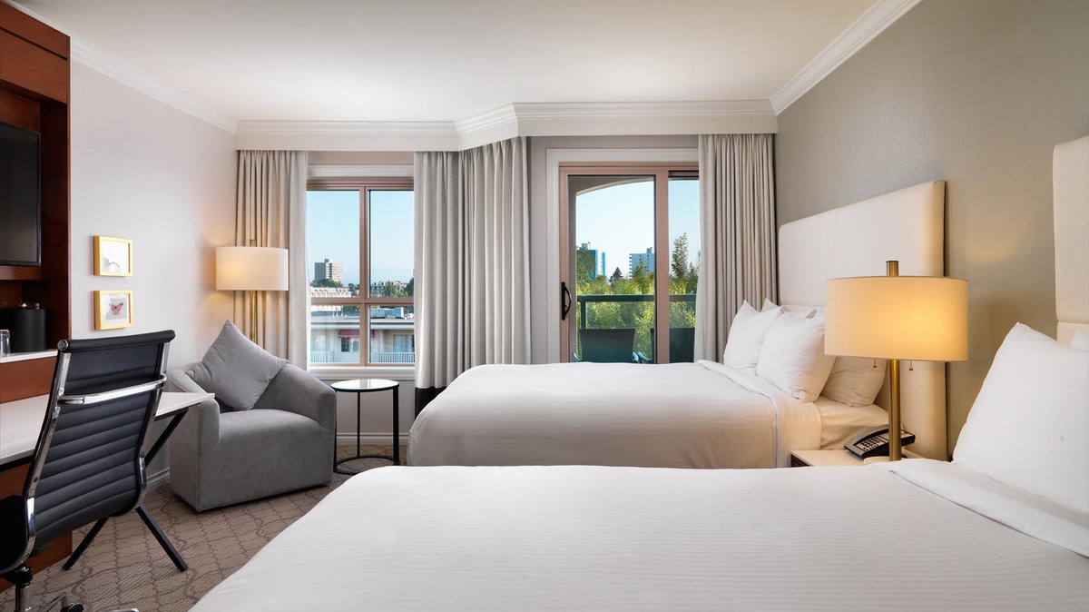 Signature City View Room