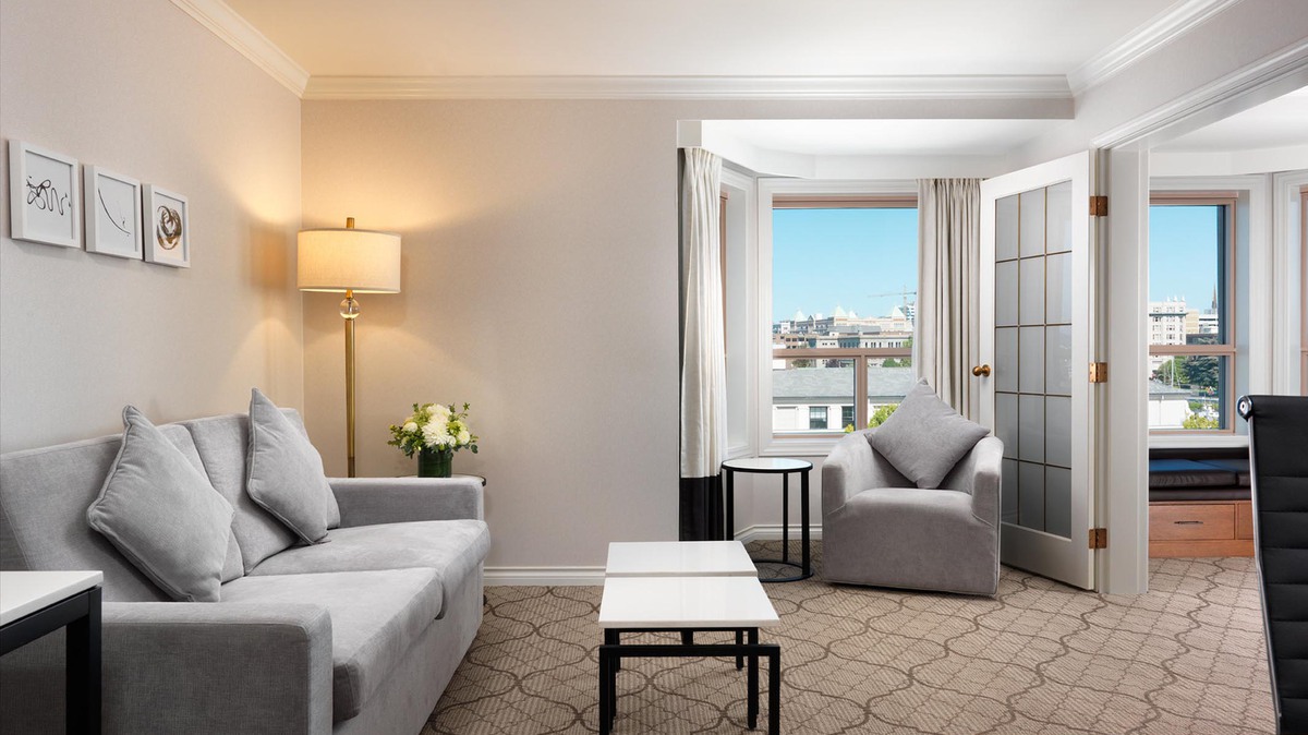 Signature Harbour View Suite in Victoria British Columbia